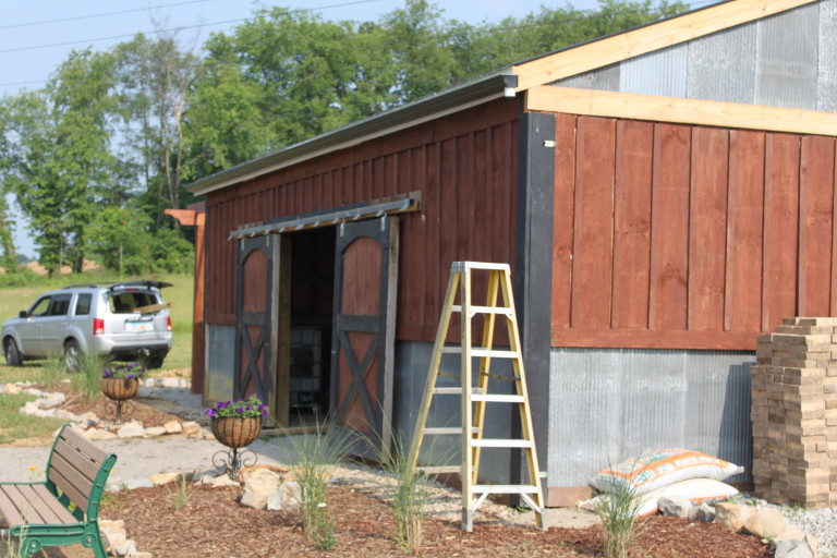 A Barn Raising In Photos - How to Build A Barn When You Haven't a Clue ...