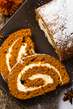 Homemade Pumpkin Roll Recipe -A Delicious Treat This Time Of Year